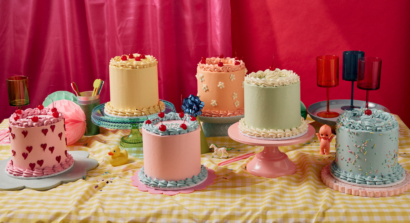 Perfectly Piped – Miss Trixie Drinks Tea