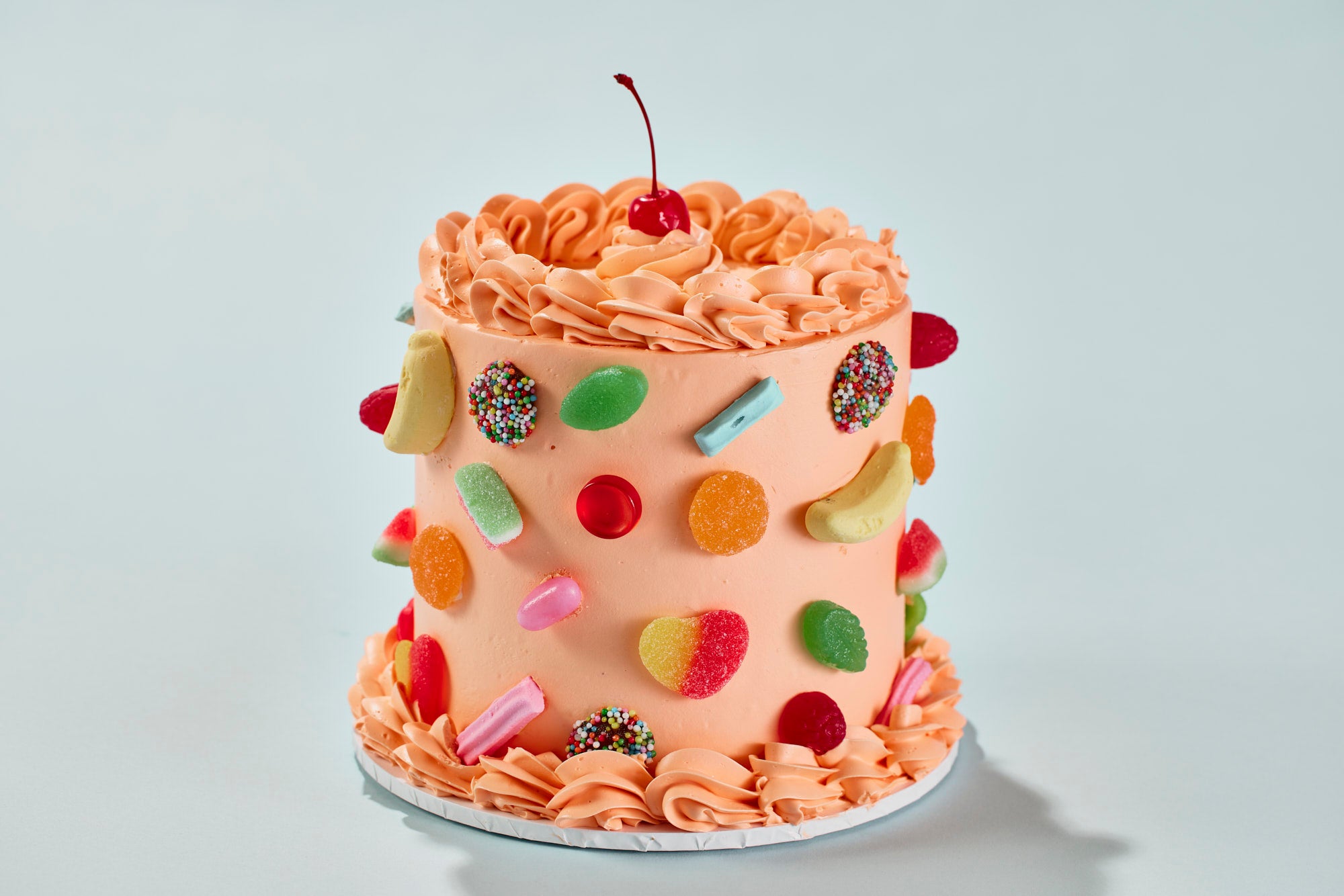 Perfectly Piped – Miss Trixie Drinks Tea